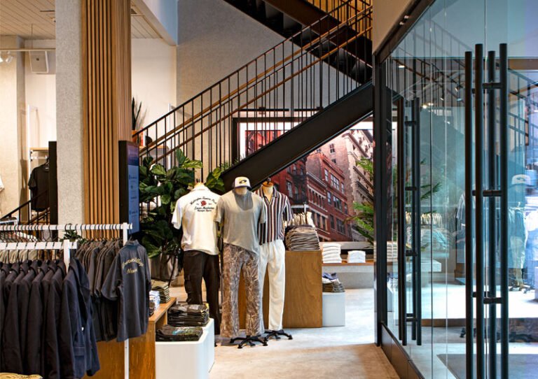 Abercrombie & Fitch Opens New Fifth Avenue NYC Storefront - Textile ...